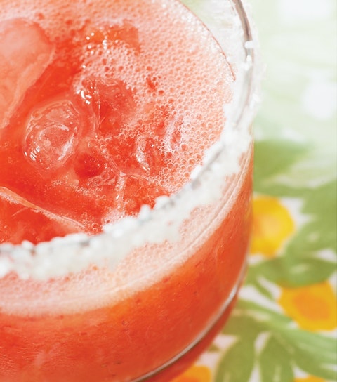 Strawberry Fizzer Recipe - Life:Beautiful Magazine